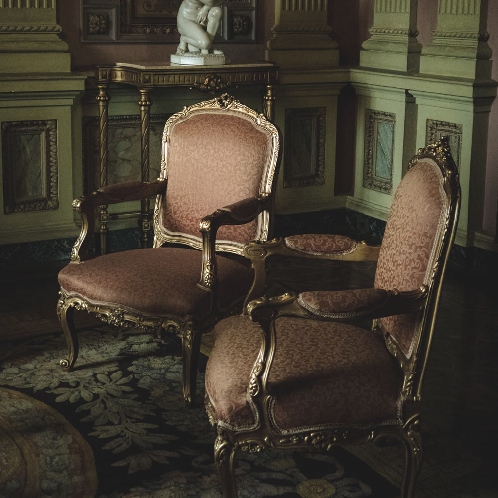 Antiquitäten aus dem Barock - LUMINATED
